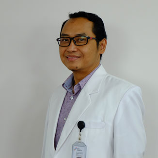 dr. Yanuar Cahyadarma Sp.OT (K) - Cek Jadwal & Buat Janji Temu
